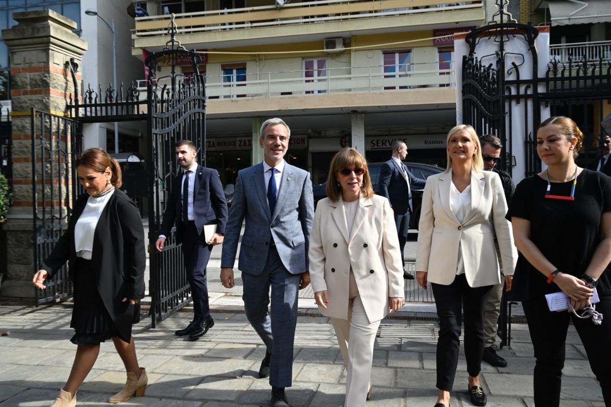 Η Πρόεδρος της Δημοκρατίας, παρουσία του Δημάρχου Θεσσαλονίκης, στην ...